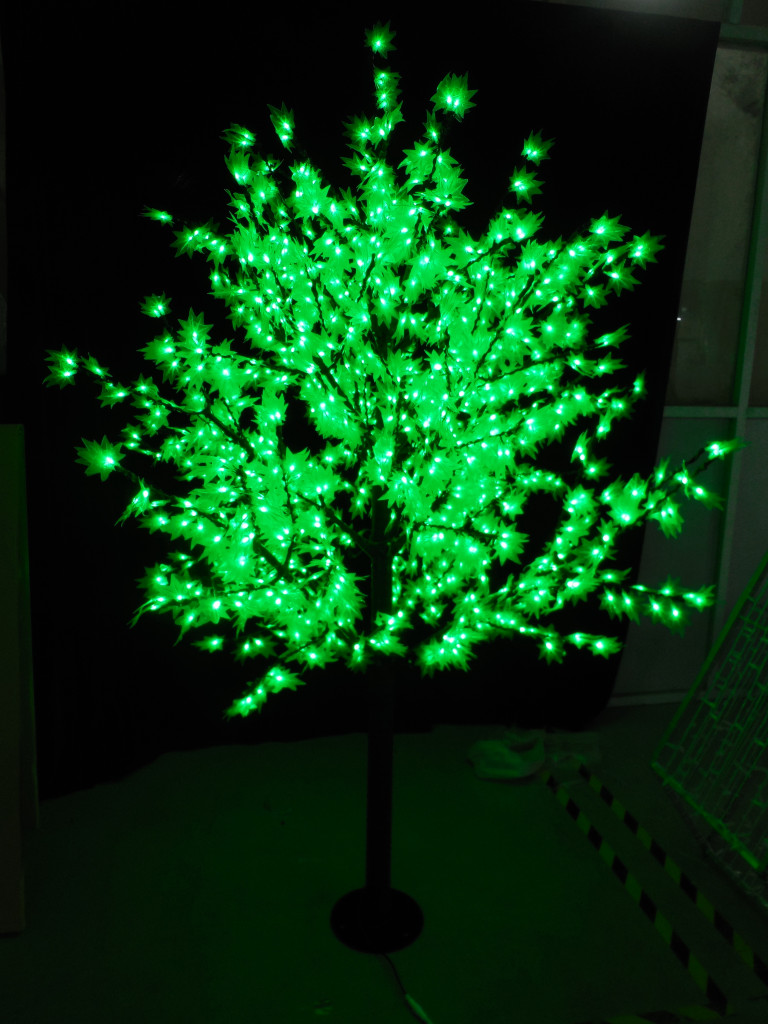 Maple Tree Green – BeatiNeon Lighting Group